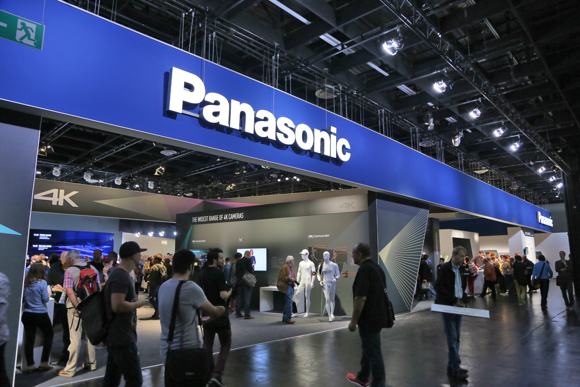 Panasonic stand - Pixinfo.com