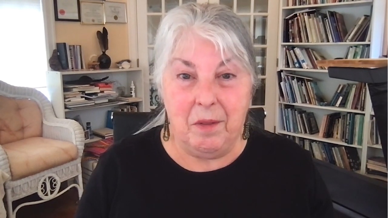 Judy Weiser: How photos can be used to help people (videó - felirattal ...